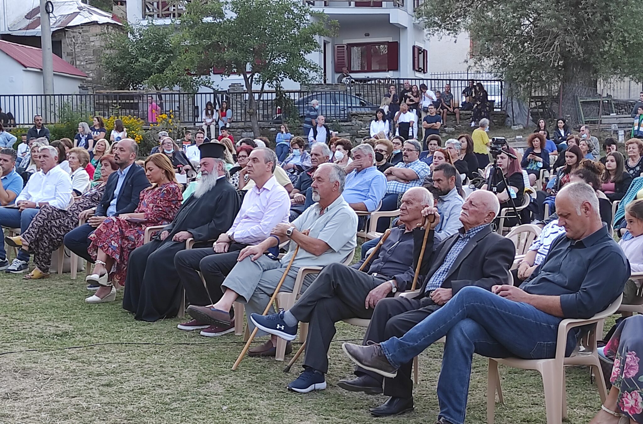 Παρουσίαση του βιβλίου “Ψηφίδες Παράδοσης Πολιτισμού της Σαμαρίνας” της ...