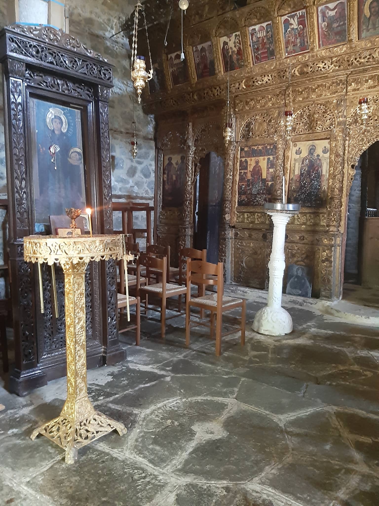 Ξεκινησαν οι ετοιμασιες και η καθαριοτητα στα Μοναστηρια μας εν οψει ...